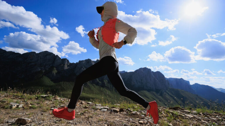 The 10 Best Ultramarathon Shoes According to Research - Sneakers4Good